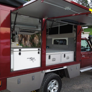 GALLERY > Integrated Canopies | LandCruiser Single Cab - Metalink