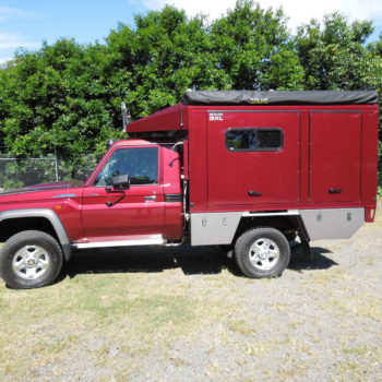 GALLERY > Integrated Canopies | LandCruiser Single Cab - Metalink